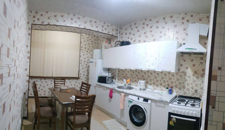 Сдаётся большая 3х ком квартира,ор:5 мкр светофор,Красные дома