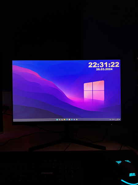 Монитор 165Hz. Компьютер: Intel i5 10400F, NVIDIA GTX 1660S, 16 ГБ ОЗУ