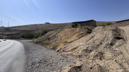 Yer maydoni sotiladi kadastri bor hujjatlari joyida 25x15 m joy