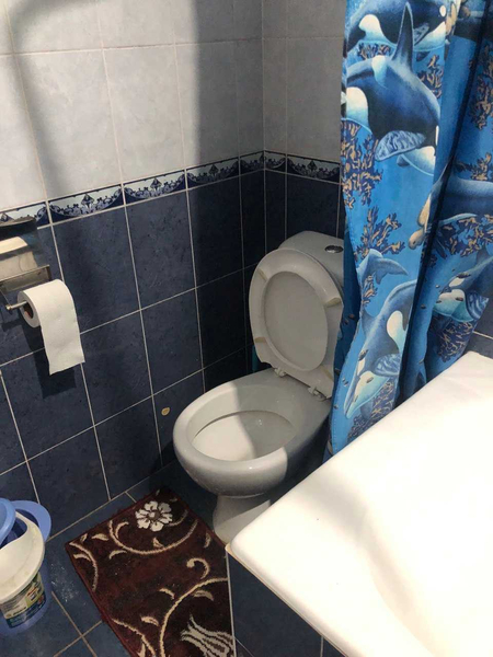 Дом  на Карасу  6  2 - комн. Отд.проживание