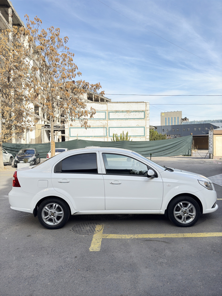 Продается Нексия 3 автомат каробка. Nexia 3 2021 sotiladi