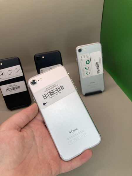 IPHONE 7 128 gb zavod