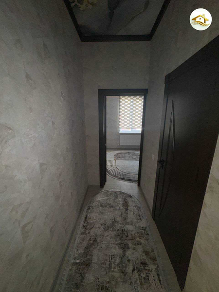 Продаётся 1х квартира на 3 этаж ор р 25 24 АВТОБАЗА