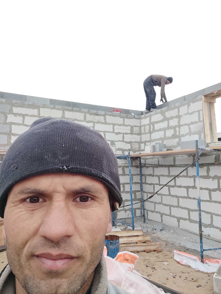 Курувчи усталар хизмати!