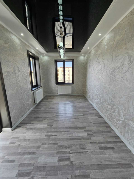 2 xonali 80m² 4-qavat sotiladi.