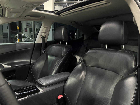 Продается Lexus IS 300
