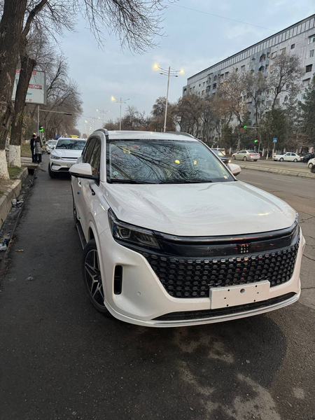 Продажа своего автомобиля Fengon 508 . Гибрид .2024 года . Автомат