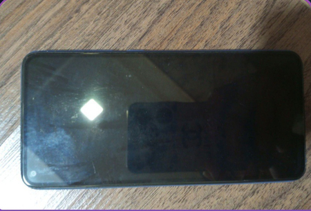 Telefon sotiladi