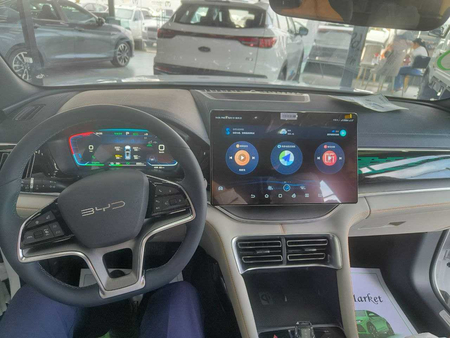 elektromobil byd CHempion 605 km