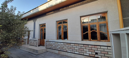 Xovli sotiladi продаётся дом