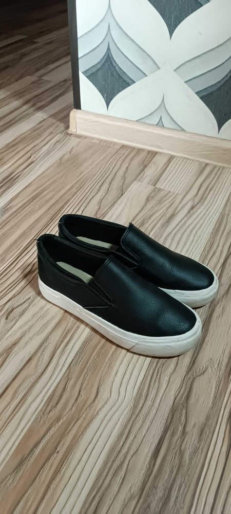 Продам туфли женские