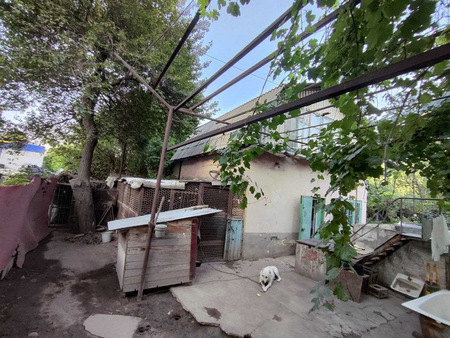 Продаётся дача в черте города Ангрен!