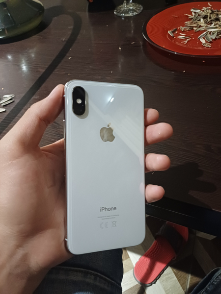 IPhone X Sotiladi 256GB Full Karobka dakment  yangidek