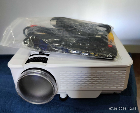 Проектор Led Projector Tou Yinger