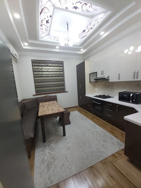 Срочно продаеться 3 комнатная квартир в Новостройкеа