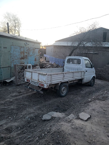 Донгфен юк машинаси