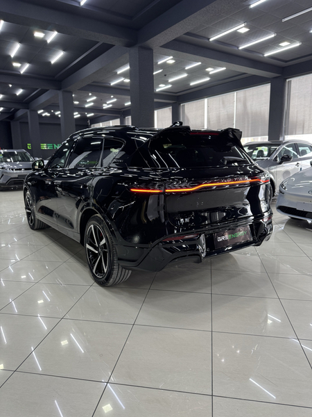 Vayah free 318 madel Sotuvda tayyor Servis Garantiya bor