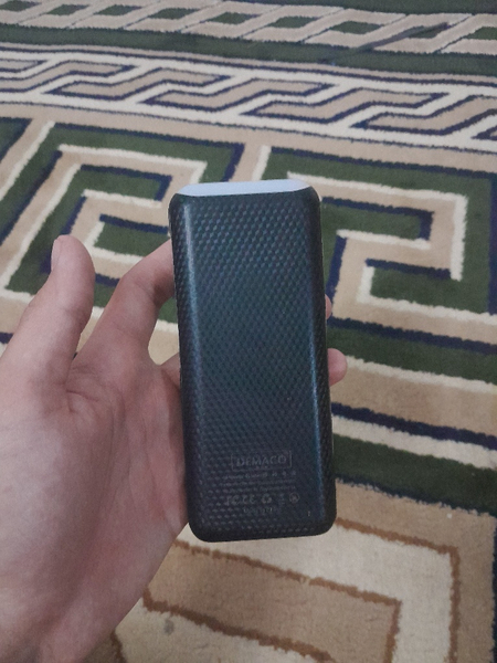 Power bank Demaco