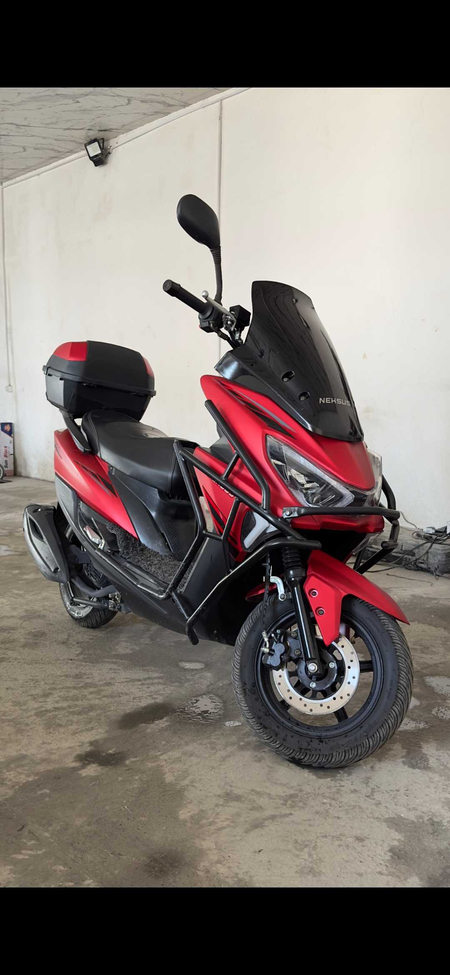 Skuter NEKSUS TIGGER Benzin 150 kub
