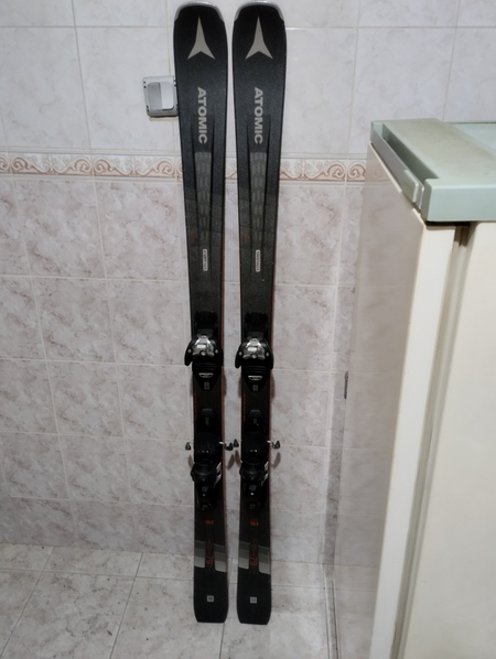 Горные лыжи Atomic Vantage 79, 163см.