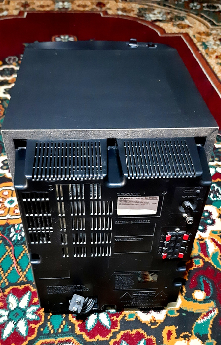 Subwoofer model Sony