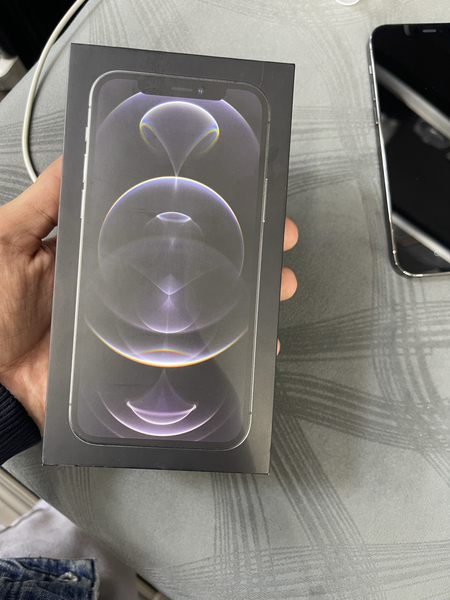 IPhone 12 pro zor sastyna Айфон 12 про в хорошем состоянии