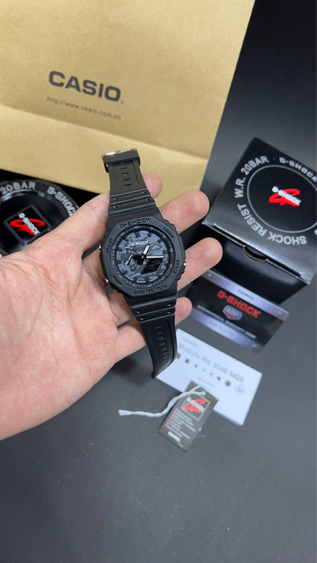 На продаже Casio G-Shock Универсальные Часы