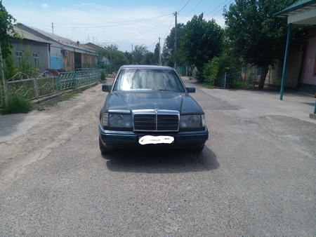 Mersedes W124 сотилади 1991й