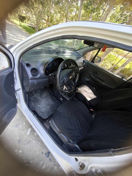 Matiz sotiladi yili 2005 holati zor