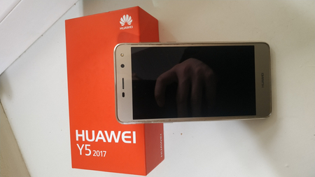 Huawei Y5 2017 sotiladi