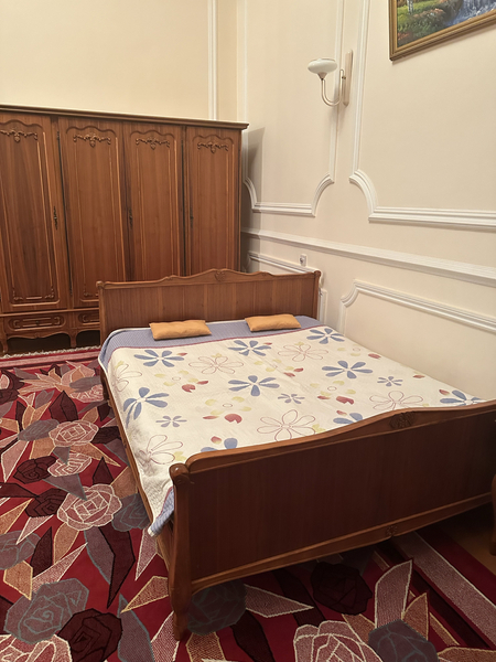 Румынский мебель