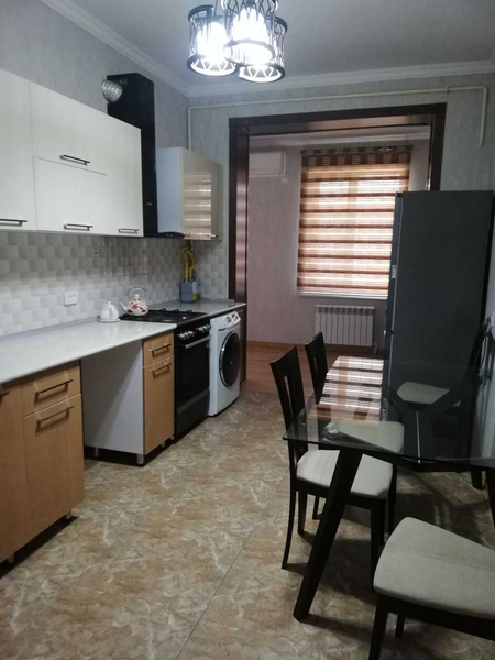 Сайхун куч. новостройкада квартира (82 кв.м) без маклер без посредник