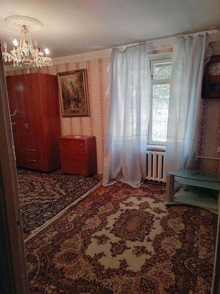 Продаётся Чиланзар 25 кв 1/1/4