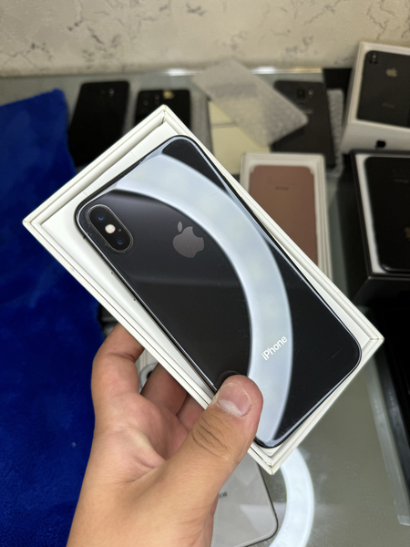 Iphone x 64gb ideal karobka dakument