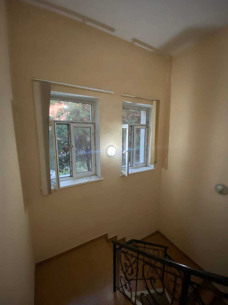 Продам Здание построенное в 50-ых годах(2 сотки)