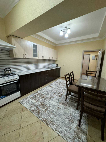 Сдаётся 2/2/4 метро Ойбек. ID: 37905
