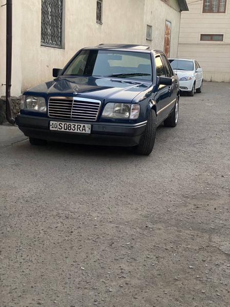 Mersedes-Benz W124