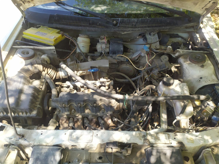 Ford escord yukfurgon bor to\\\'rt bolani yangi holati alo