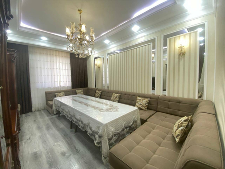 перекресток Чупонота и Афруз 7/4-5/5 200 кв.м