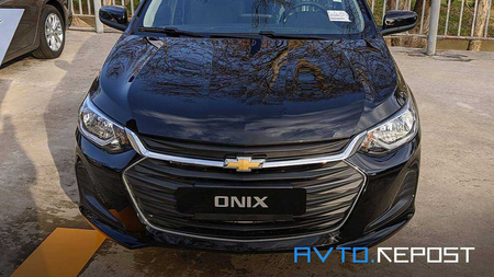 Chevrolet Onix 4 LTZ Turbo A/T  bolib tolashga