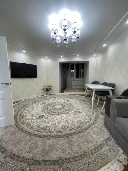 Продаётся 2/2/4 на Саракулька не торец