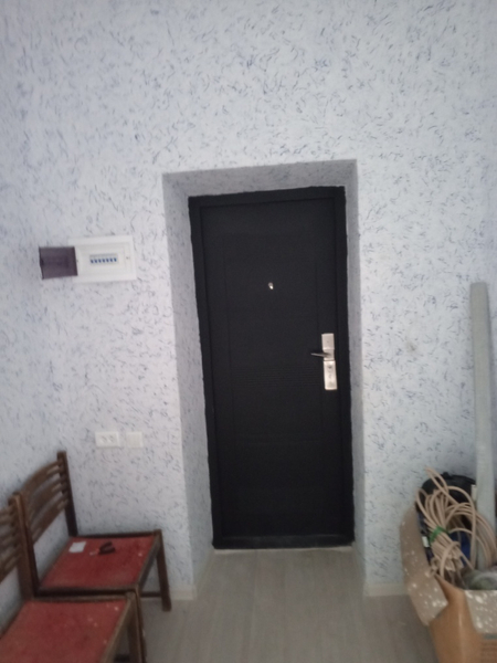 2 хонали квартира сотилади.
