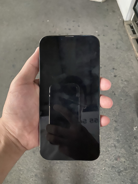 Iphone 13 pro max nasiya savdoga beriladi