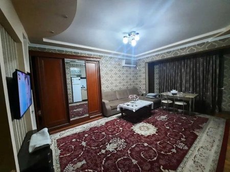 Дархан  1в2/1/9  1,7м²  43м²
