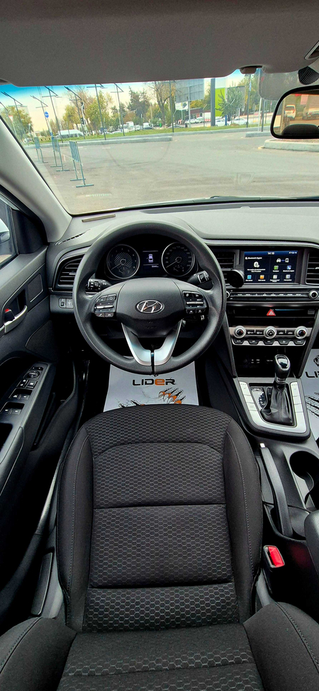 Hyundai Elantra ACTIVE