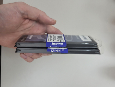 Оперативная память DDR4 2X 4GB = 8GB