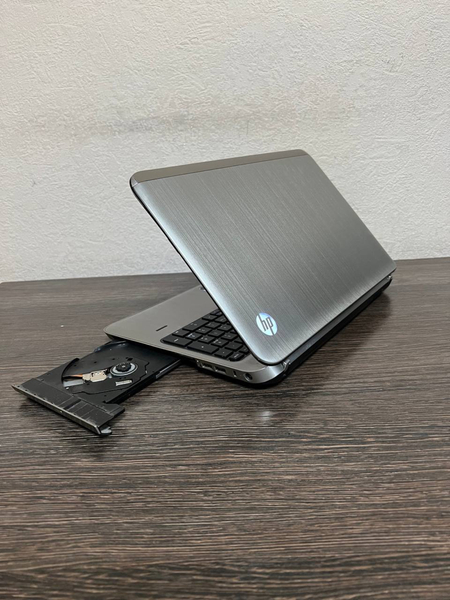 HP Pavilion DV6
