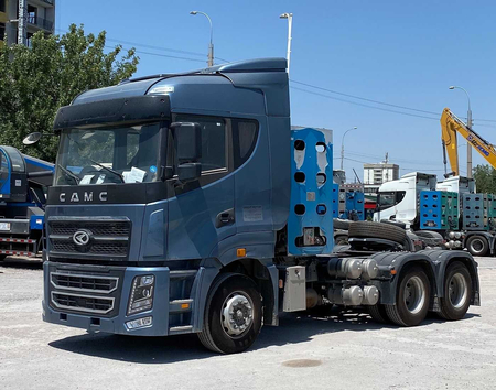 Газовый тягач CAMC H9 6x4 Модель: HN4252GH41C9M1