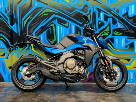 Новинка. CF MOTO 650NK