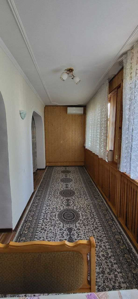Карасу-1, 2/5/5, С ремонтом, 62м2, квадратный коридор, ор-р Дуньё